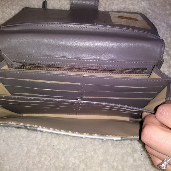 Buxton | Bags | Buxton Wallet | Poshmark